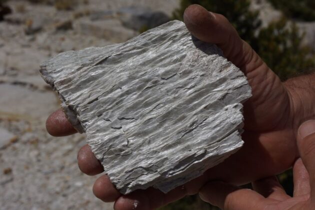 Phyllite Rock: Formation, Properties, and Metamorphic Grade