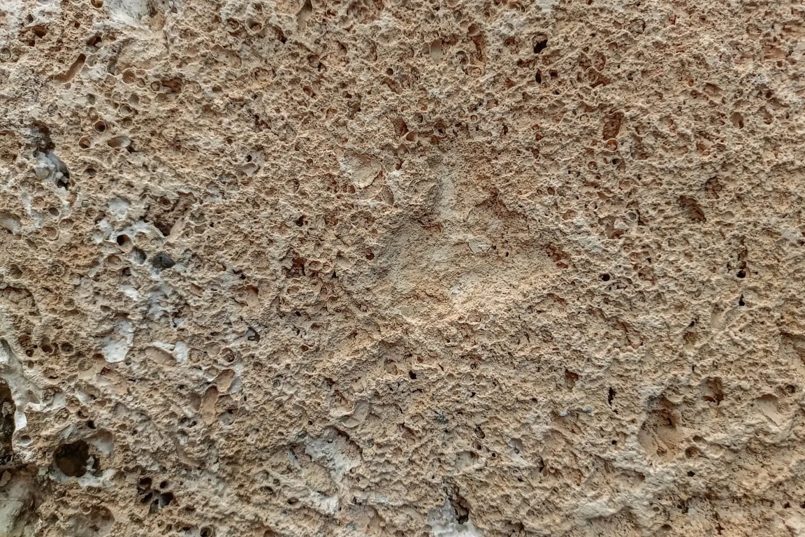 Pumice: Formation, Properties, Uses, and Why It’s So Lightweight