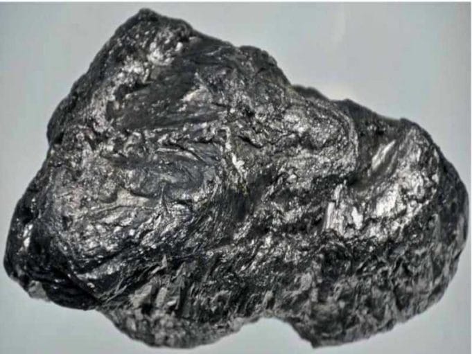 Graphite Mineral | Physical - Optical Properties, Uses, Occurrence
