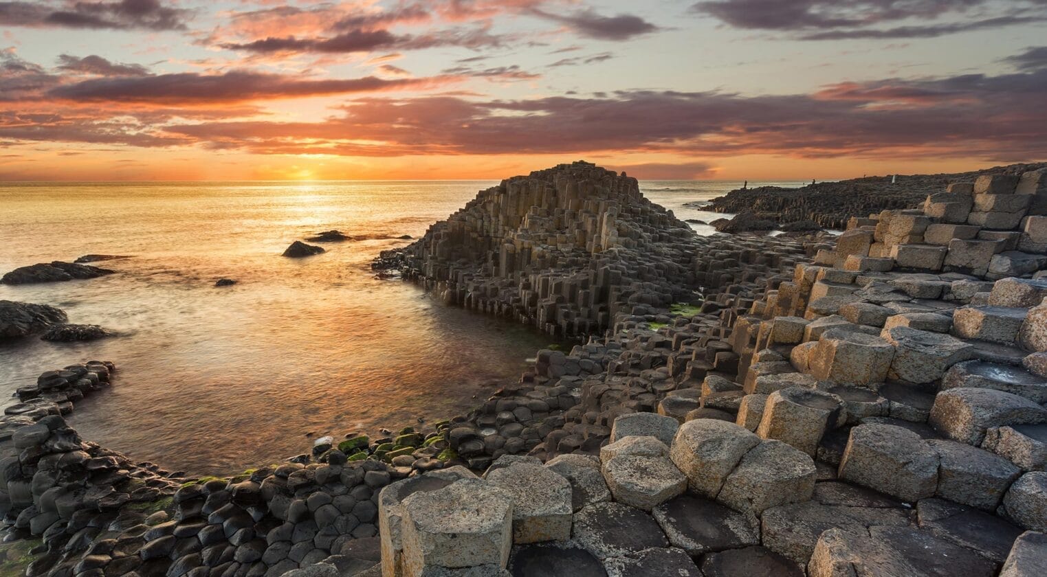 Giant's Causeway, Northern Ireland - Geology Science
