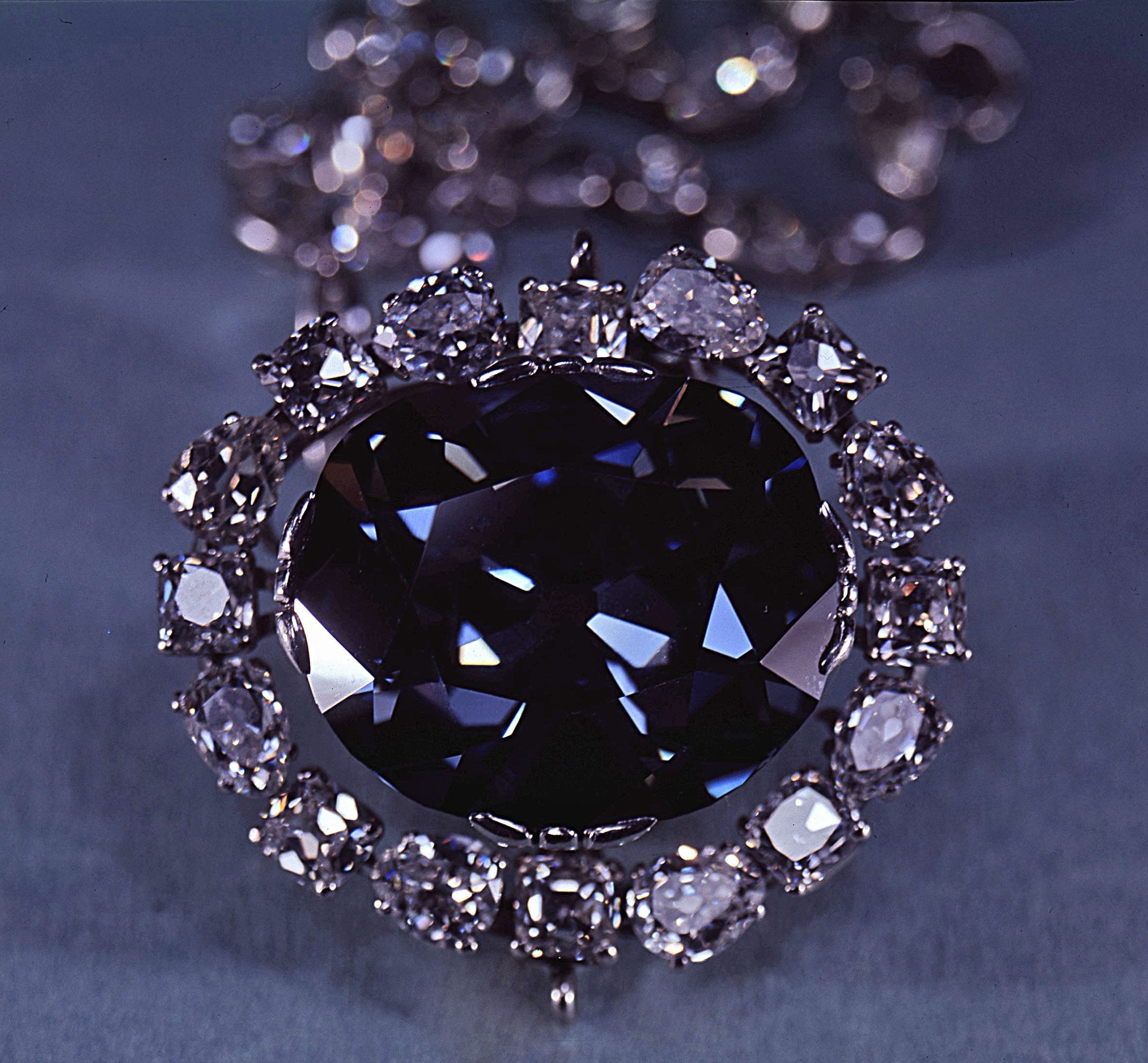 Gemstones: Properties, Types, Formation & Identification Guide