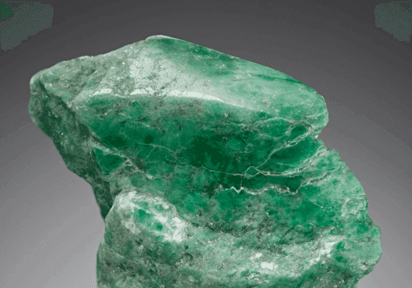 Jade | Properties, Formation, Uses - Geology Science