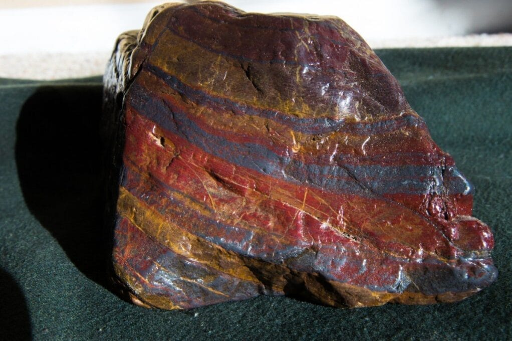 Jasper | Properties, Formation, Uses - Geology Science