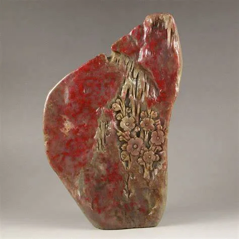 Chicken-Blood Stone : Properties, Formation, Occurrence and Use