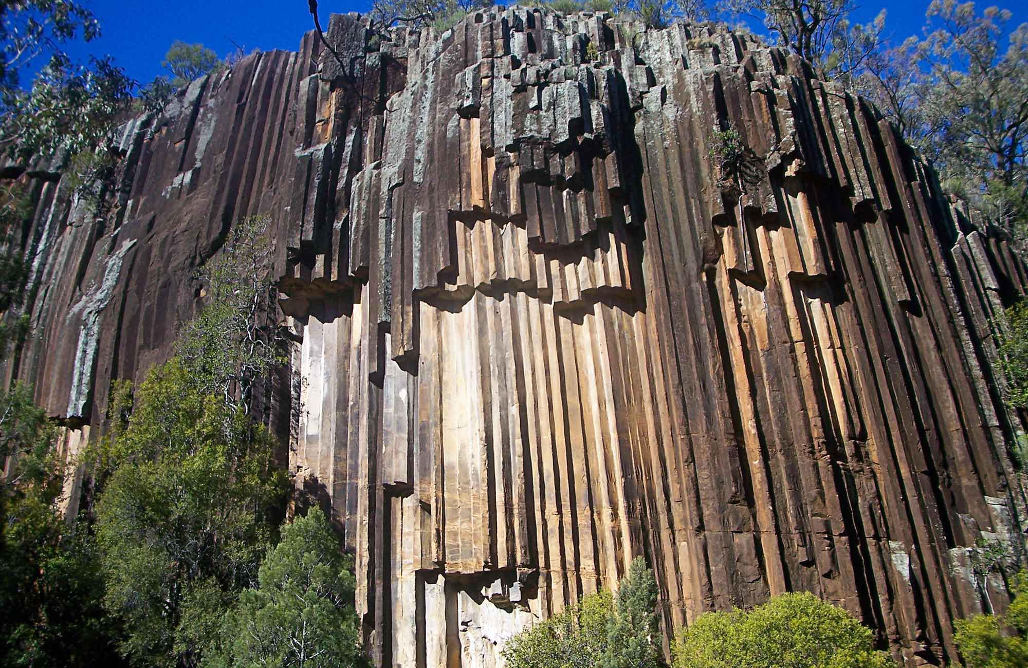 Sawn Rocks, Australia : Geology, Formation