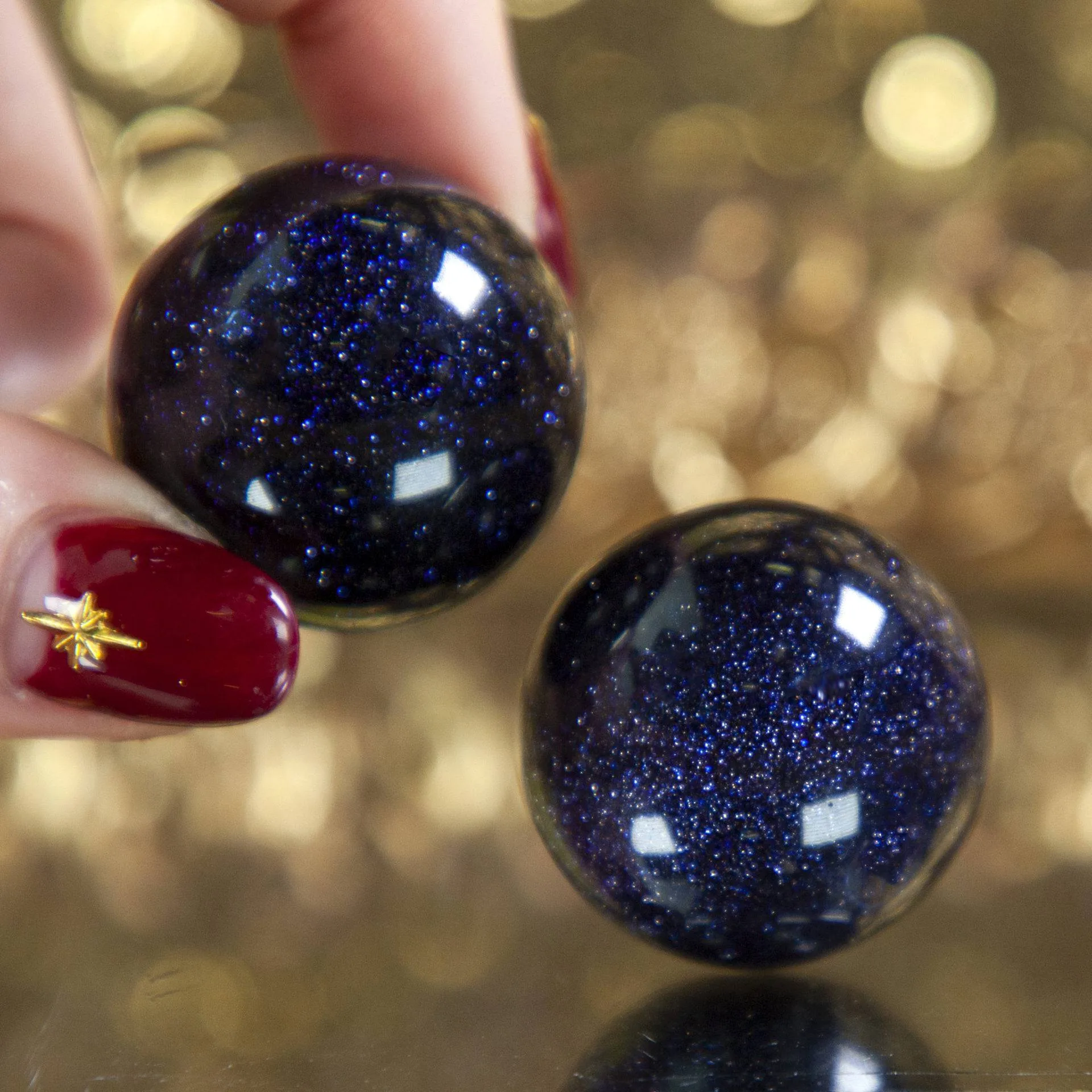 Blue Goldstone : Properties, Composition and Formation - Geology Science