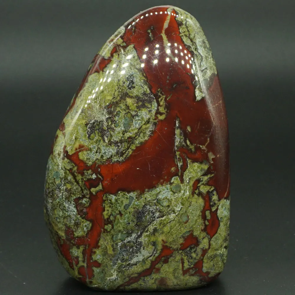 Dragon Bloodstone : Properties, Occurrence, Localities » Geology Science
