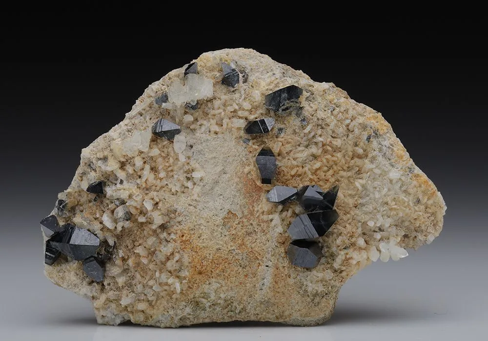 Anatase : Properties, Formation, Uses » Geology Science