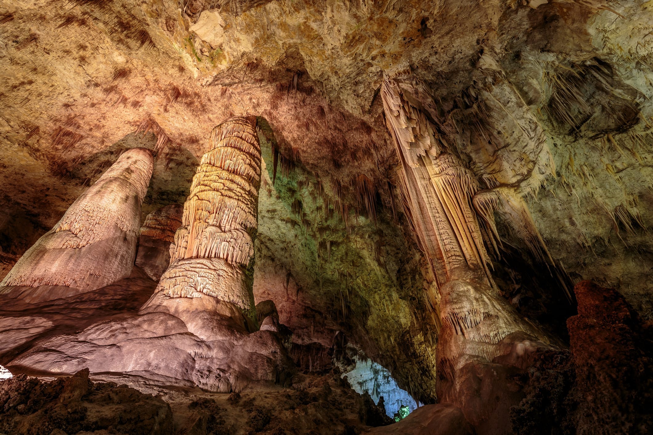 10 Famous Caves Around the World » Geology Science