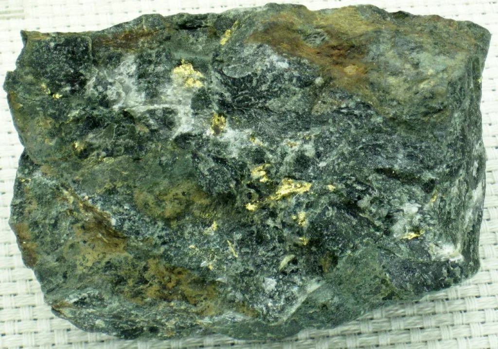 Greenschist : Properties, Compositions, Occurrence » Geology Science