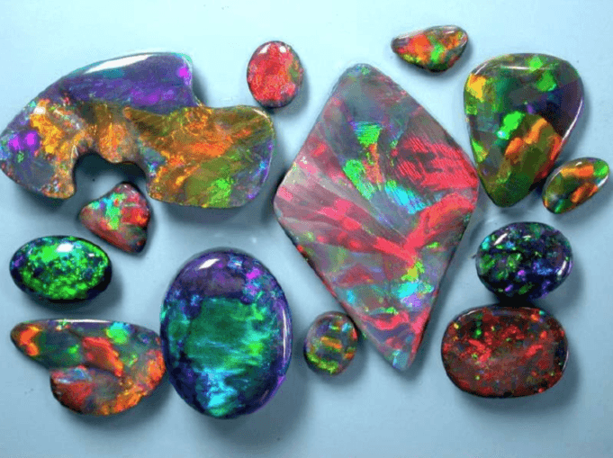 Australian Opals : Properties, Locations » Geology Science