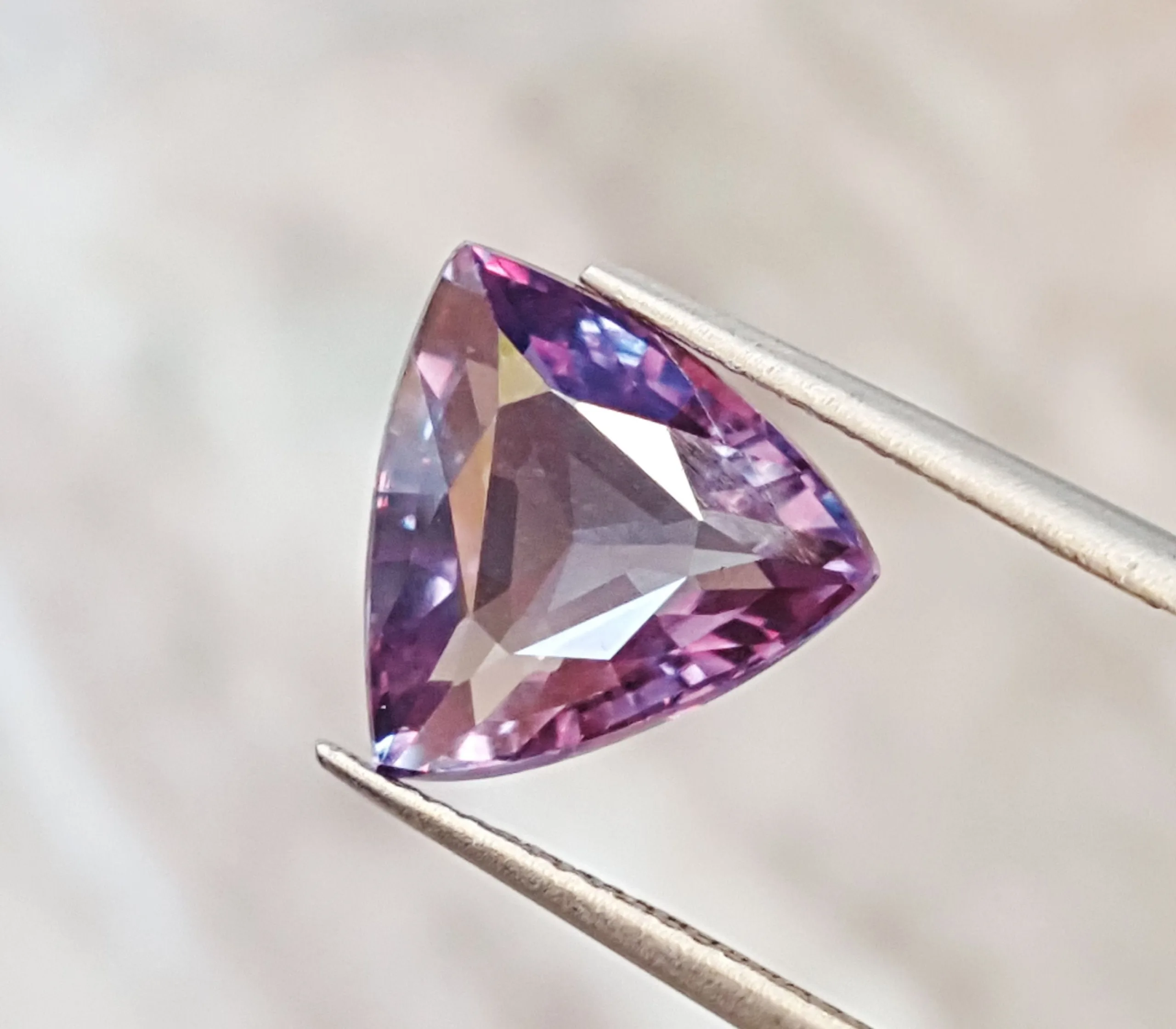 Alexandrite: Formation, Properties, and Color-Change Phenomenon of a ...