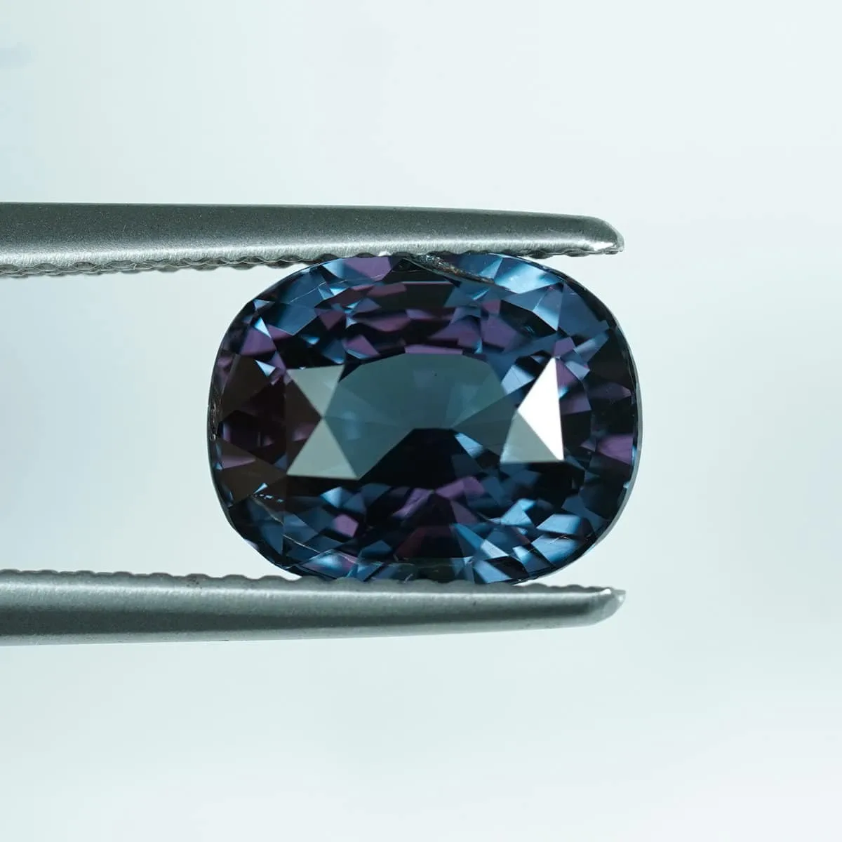 Blue Garnet : Properties, Formation, Locations » Geology Science