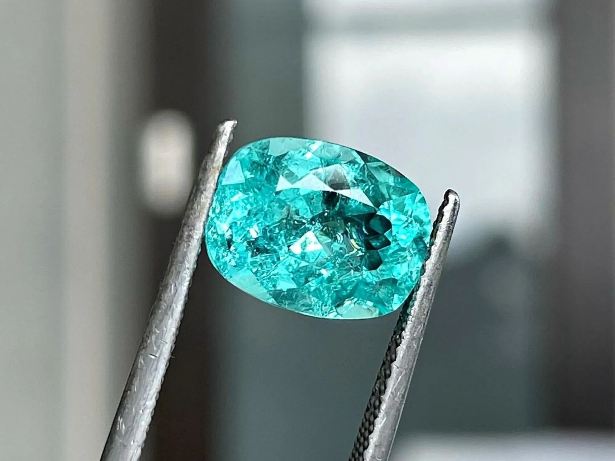 Paraiba Tourmaline : Properties, Formation, Uses, Locations - Geology ...