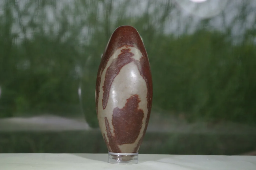 Shiva Lingam Stones, Symbol of Hinduism : Properties - Geology Science