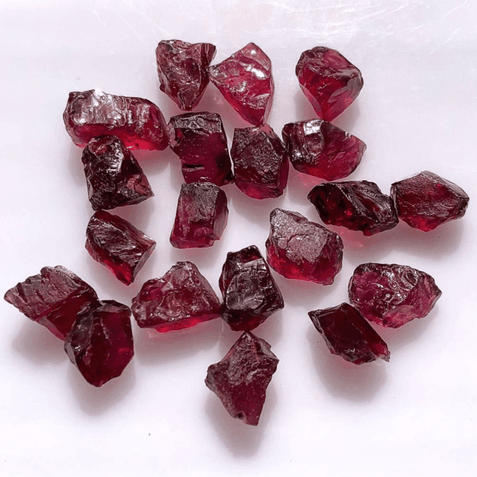 Star Garnet : Properties, Formation, Uses, Locations - Geology Science