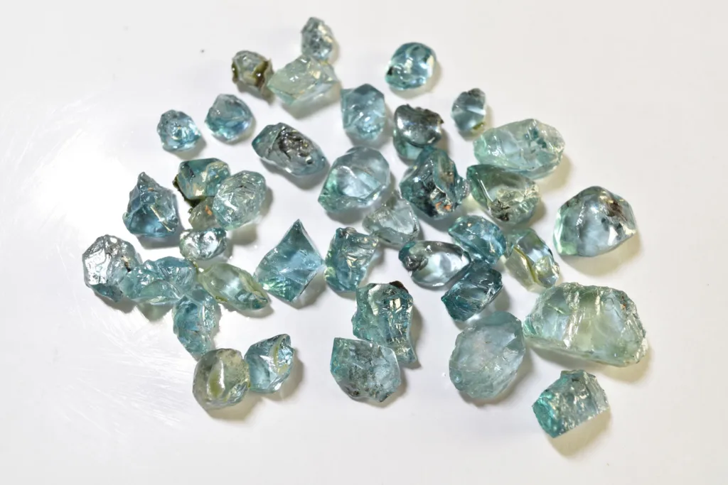 Zircon : Properties, Occurrence, Locations, Uses » Geology Science