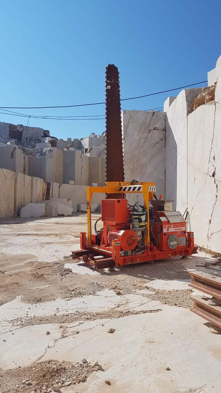 Marble: From Quarry to Sculpture - Geology Science