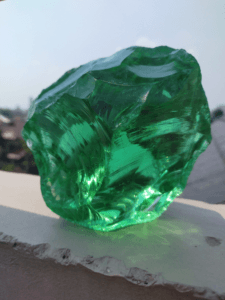 What Is Andara Glass? Science, Myths, Colors & Origin