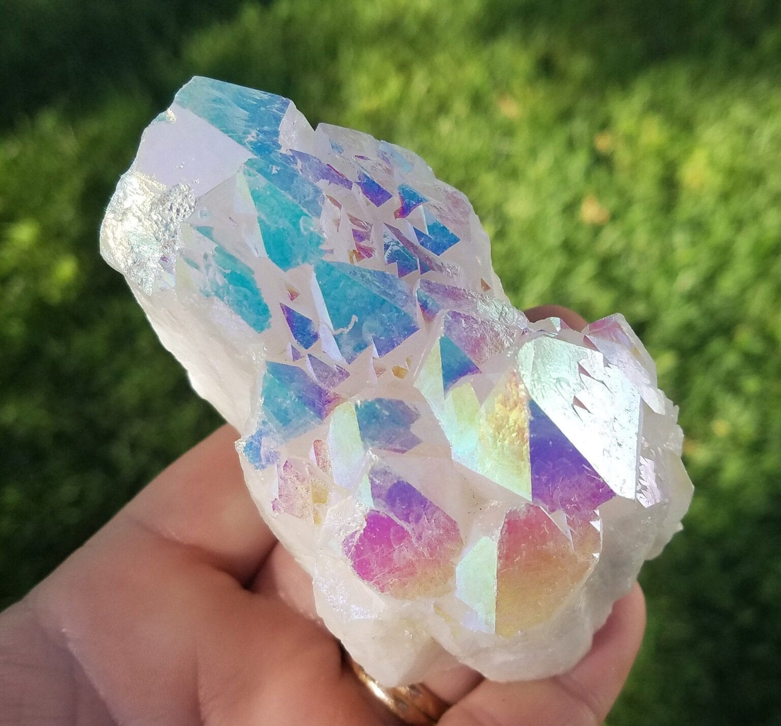 Angel Aura Quartz : Properties, Formation, Uses - Geology Science