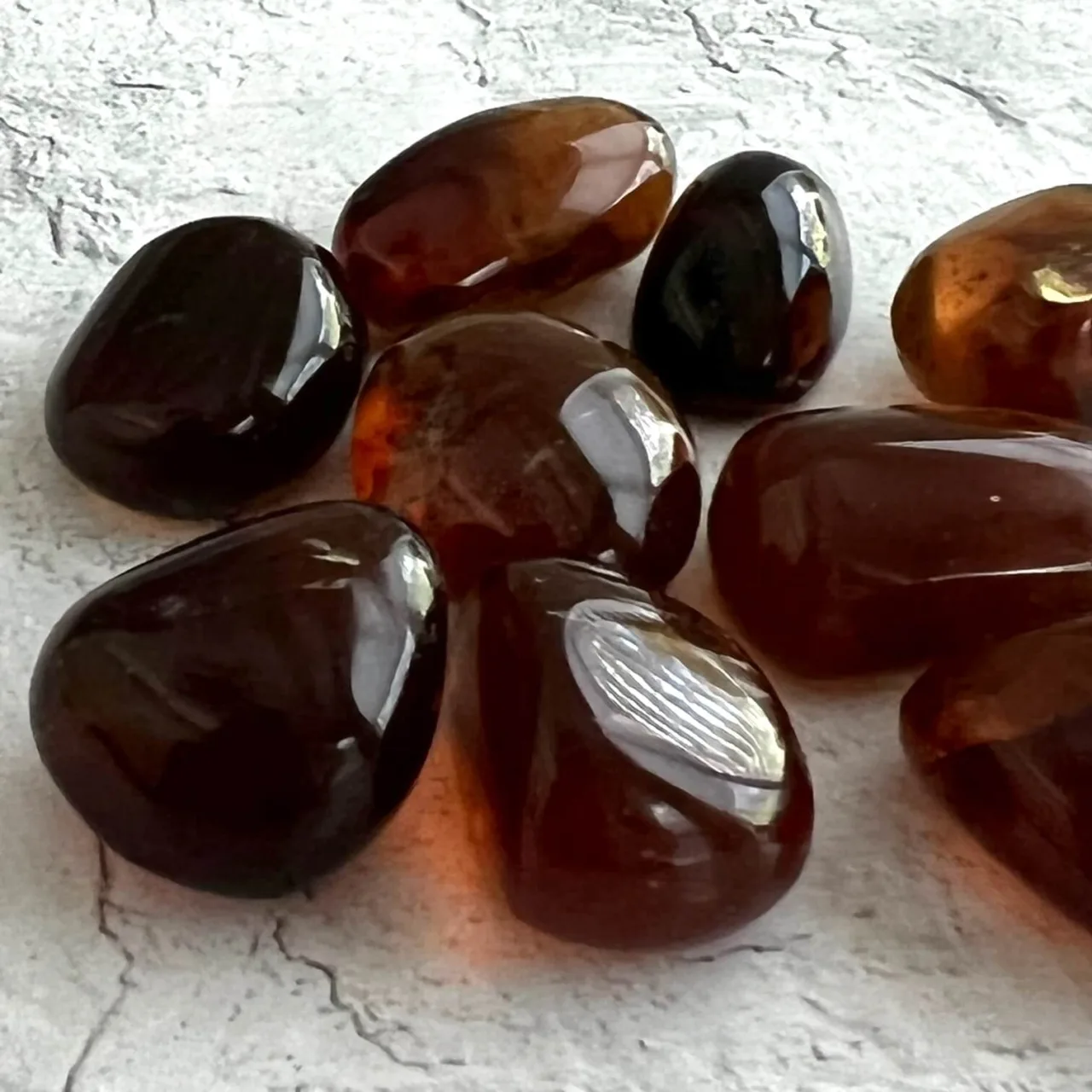 Black Amber (Jet) : Formation, Properties, Uses, Locations » Geology ...