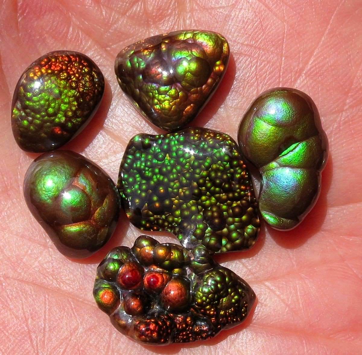 What is Fire Agate? Discovery, Properties, and Origins - Geology Science