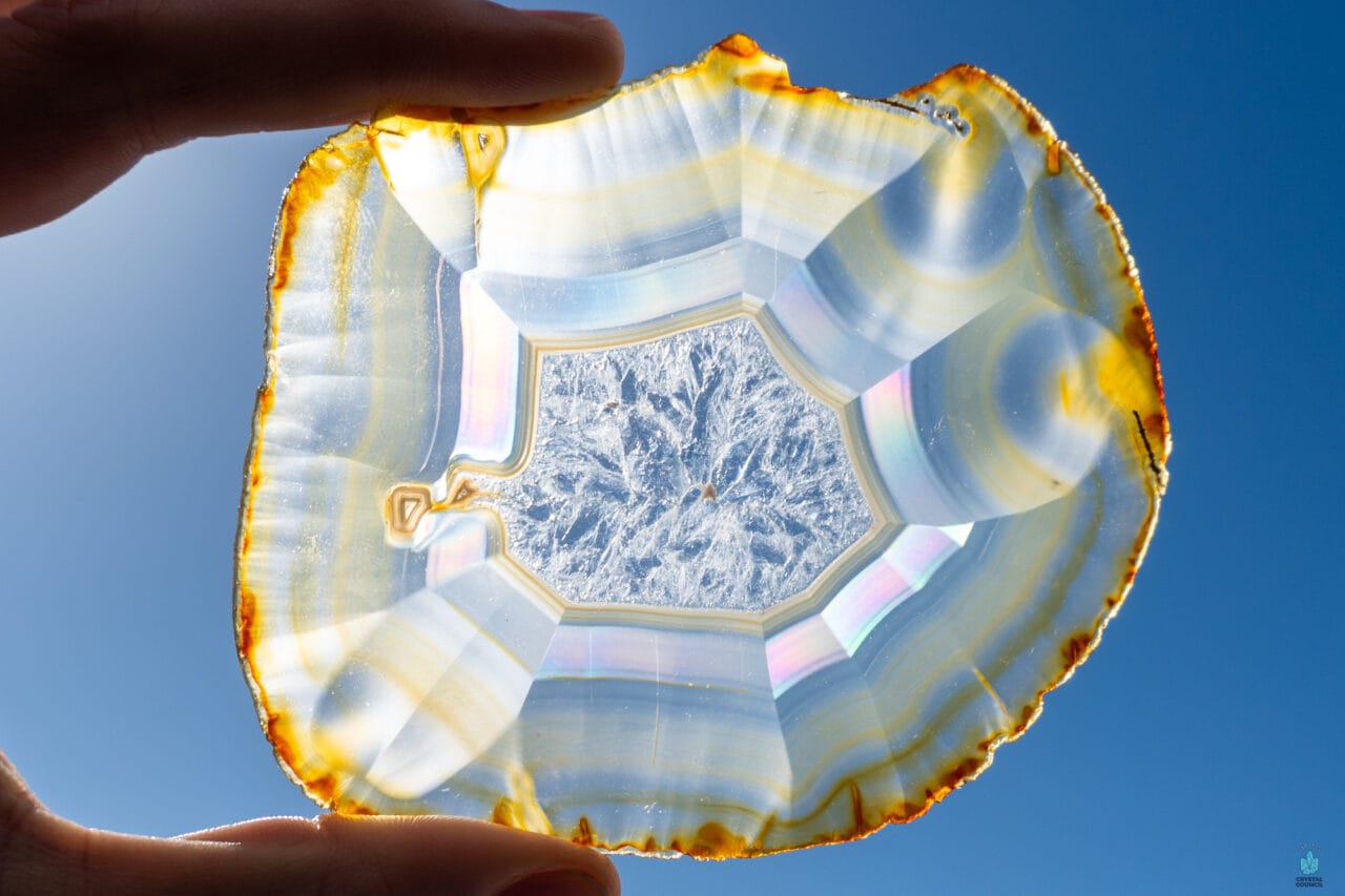 Iris Agate : Properties, Formation, Uses, Locations - Geology Science