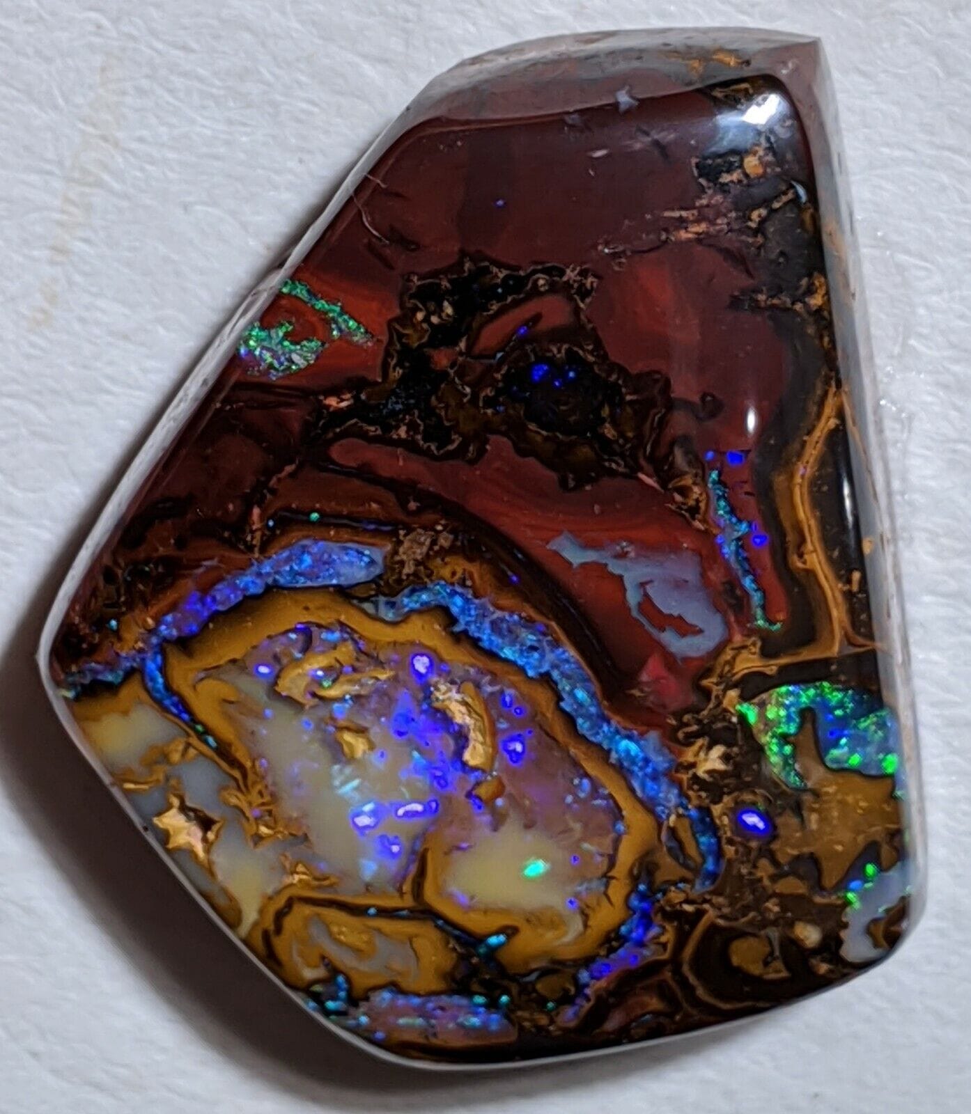 Yowah Opal: Formation, Geology, Patterns and Unique Matrix