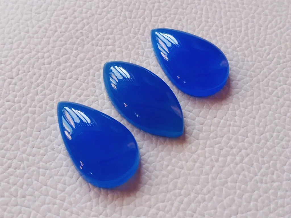 Oceanite (Blue Onyx) : Properties, Formation, Uses, Locations » Geology ...