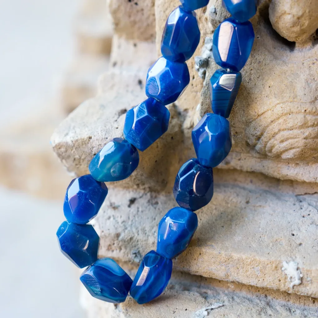 Oceanite (Blue Onyx) : Properties, Formation, Uses, Locations » Geology ...