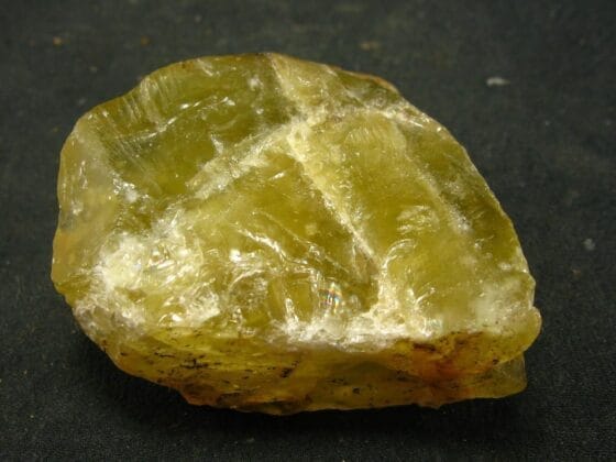 Golden Beryl : Properties, Formation, Uses - Geology Science