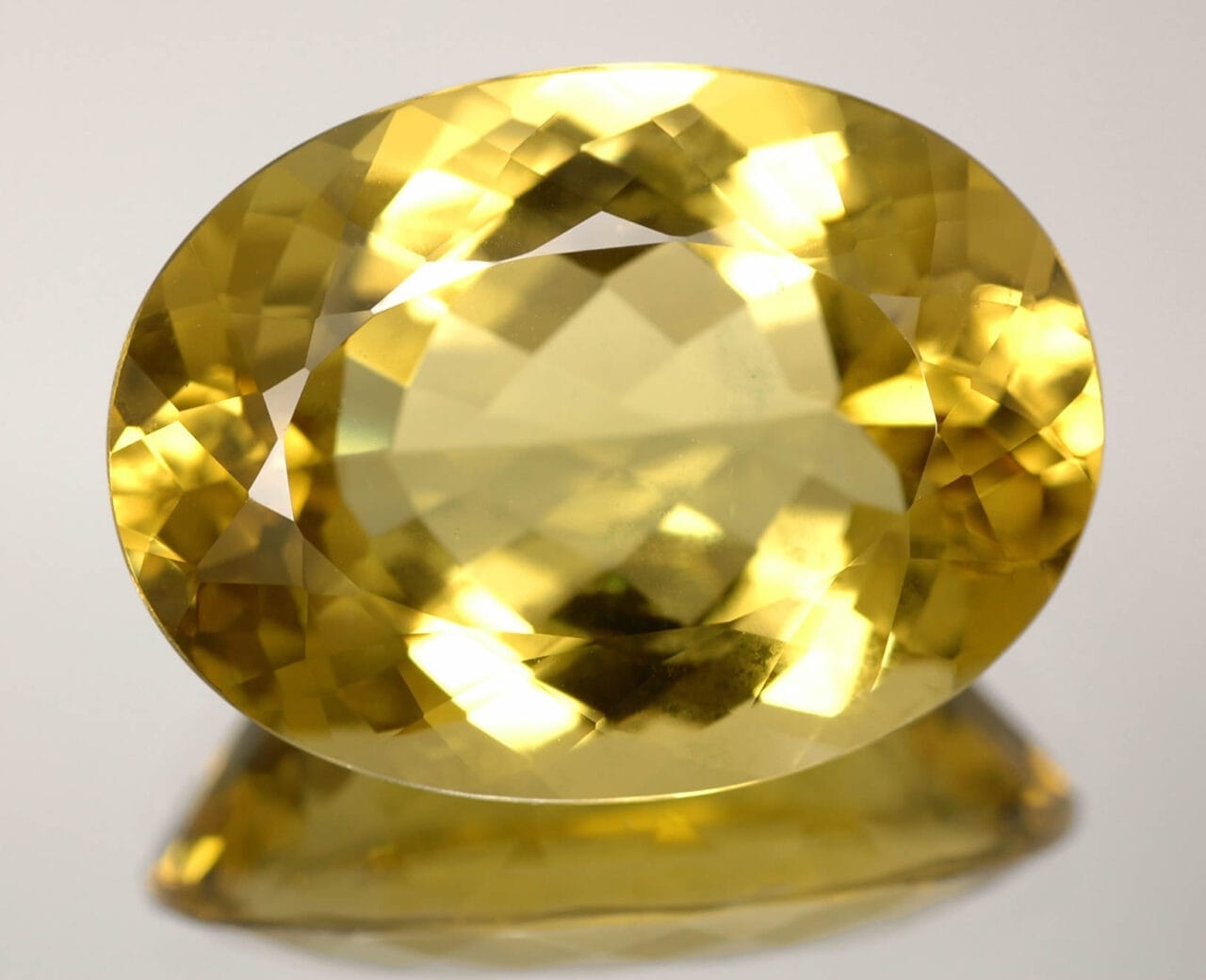 Golden Beryl : Properties, Formation, Uses - Geology Science