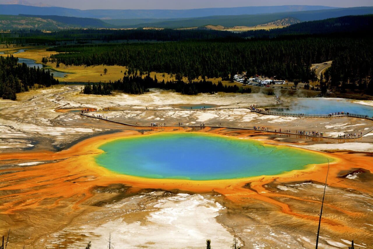The Grand Prismatic Spring, USA : Geology, Formation - Geology Science