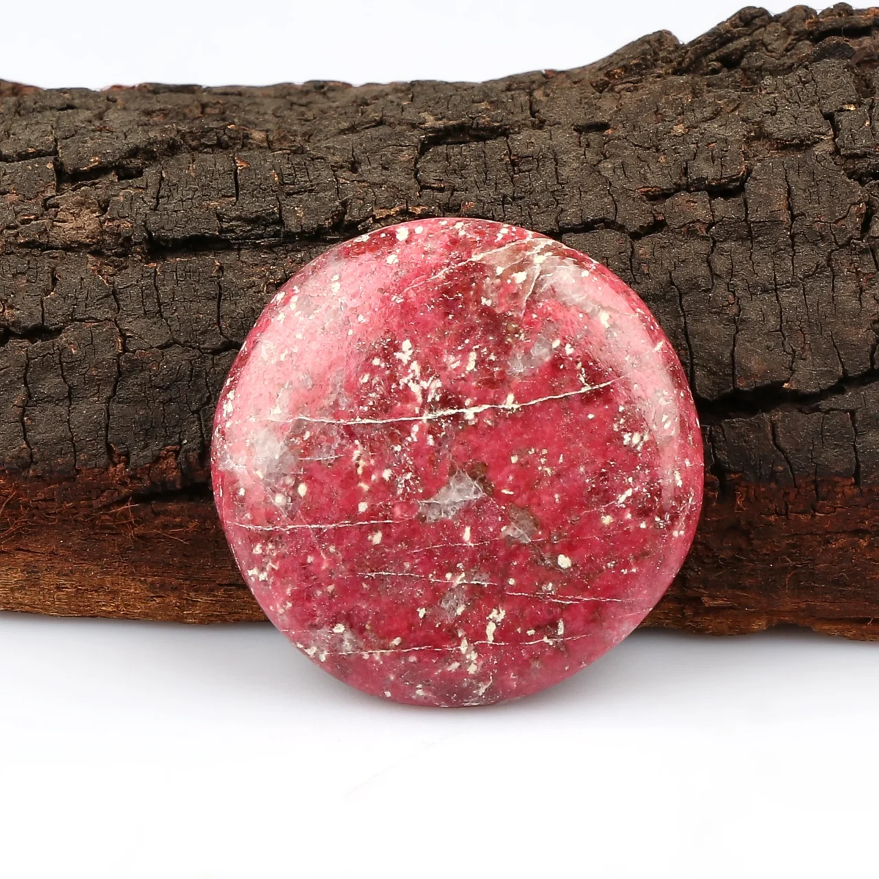 Thulite : Properties, Formation, Uses, Sources - Geology Science