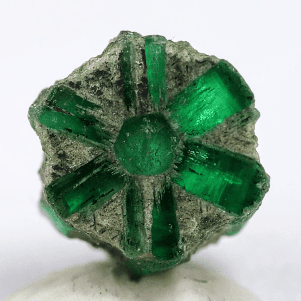 Trapiche Emeralds: Properties, Formation, Uses, Locations » Geology Science