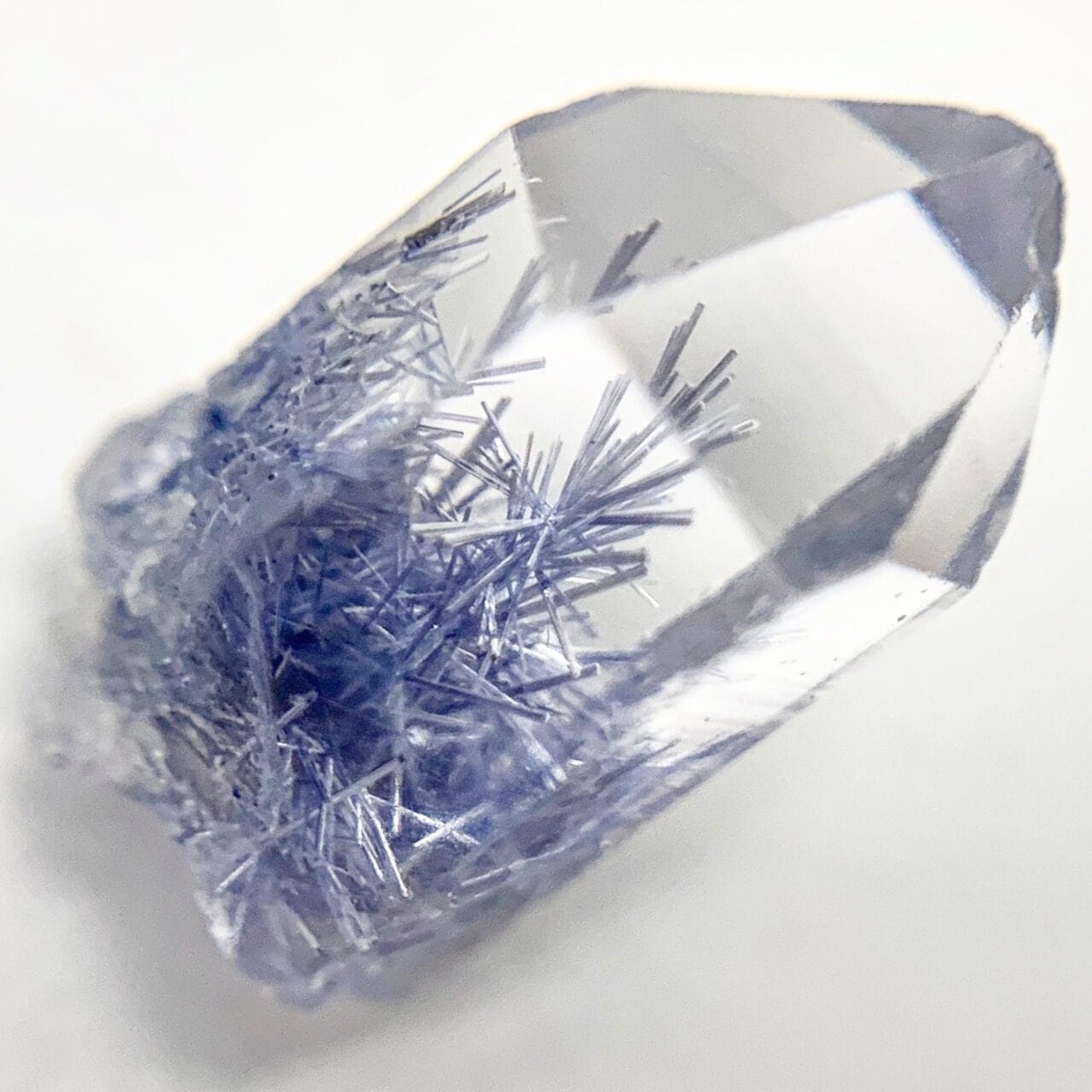 Dumortierite : Properties, Formation, Uses, Localities - Geology Science