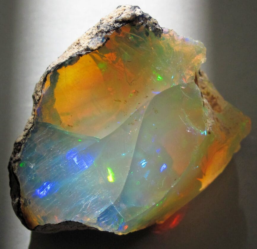 Hydrophane Opal : Properties, Formation, Uses, Locations - Geology Science