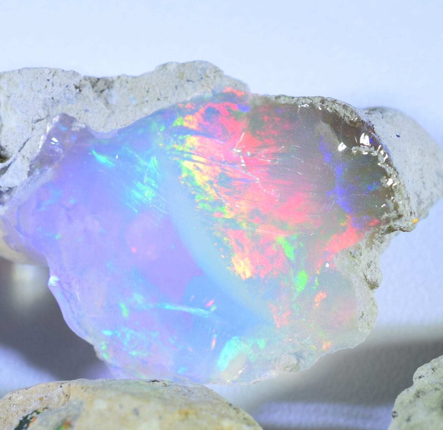 Hydrophane Opal : Properties, Formation, Uses, Locations - Geology Science