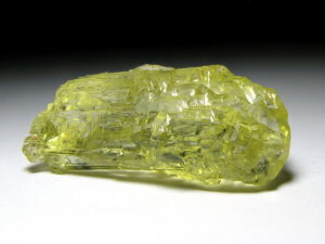 Heliodor : Properties, Formation, Uses, Localities - Geology Science