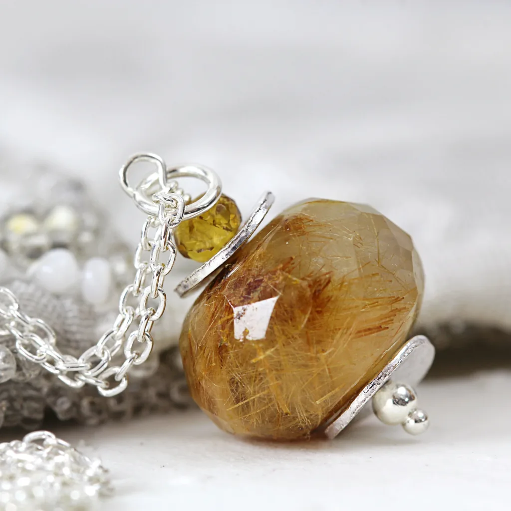 Golden Rutilated Quartz : Properties, Uses » Geology Science