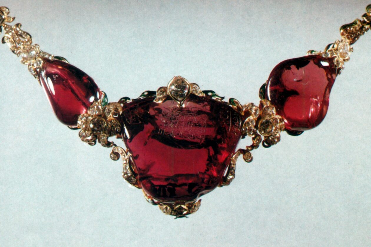 Ruby: The King of Gemstones – Properties, Uses, and Meaning - Geology ...