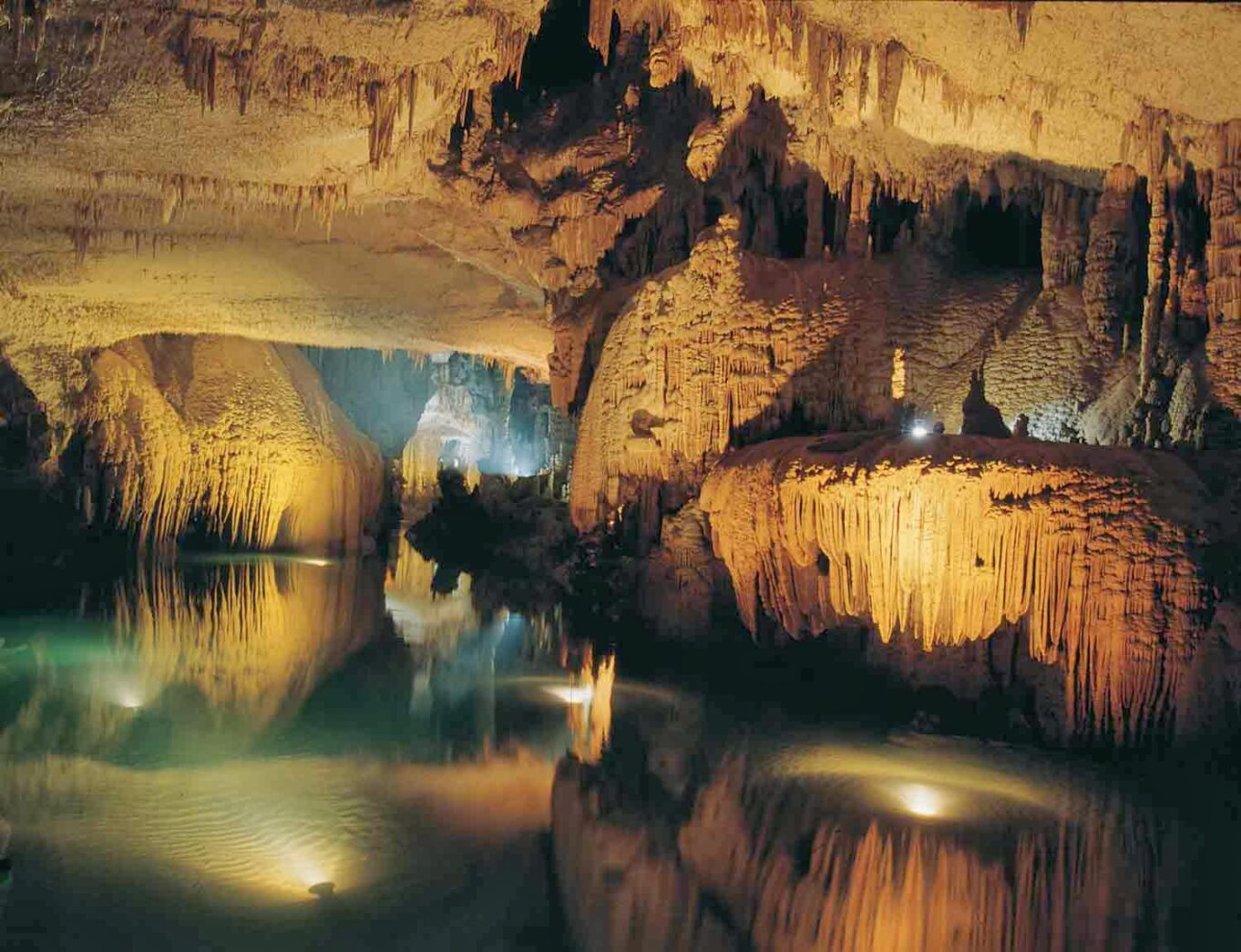 Jeita Grotto: A Geological Marvel in Lebanon - Geology Science