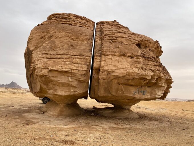10 Strange Rock Formations You Won’t Believe Are Natural - Geology Science