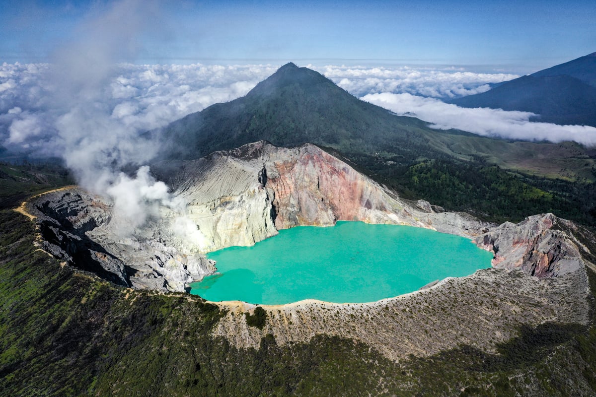 Volcanic Lakes: Deadliest Waters on Earth - Geology Science