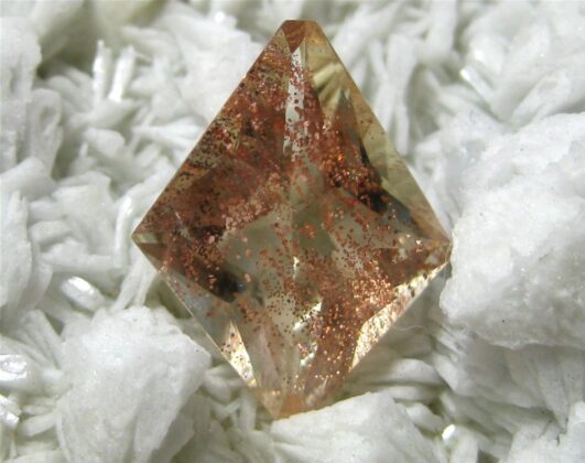 Sunstone: Formation, Aventurescence Effect, Types, and Geological ...