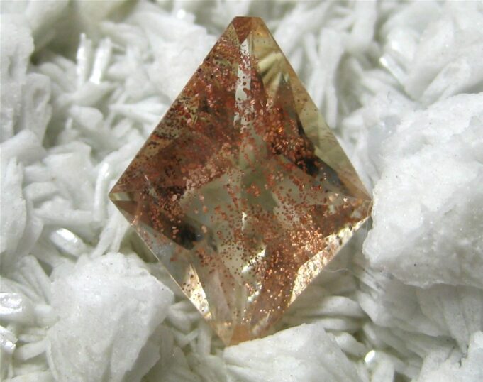 Sunstone: Formation, Aventurescence Effect, Types, and Geological ...
